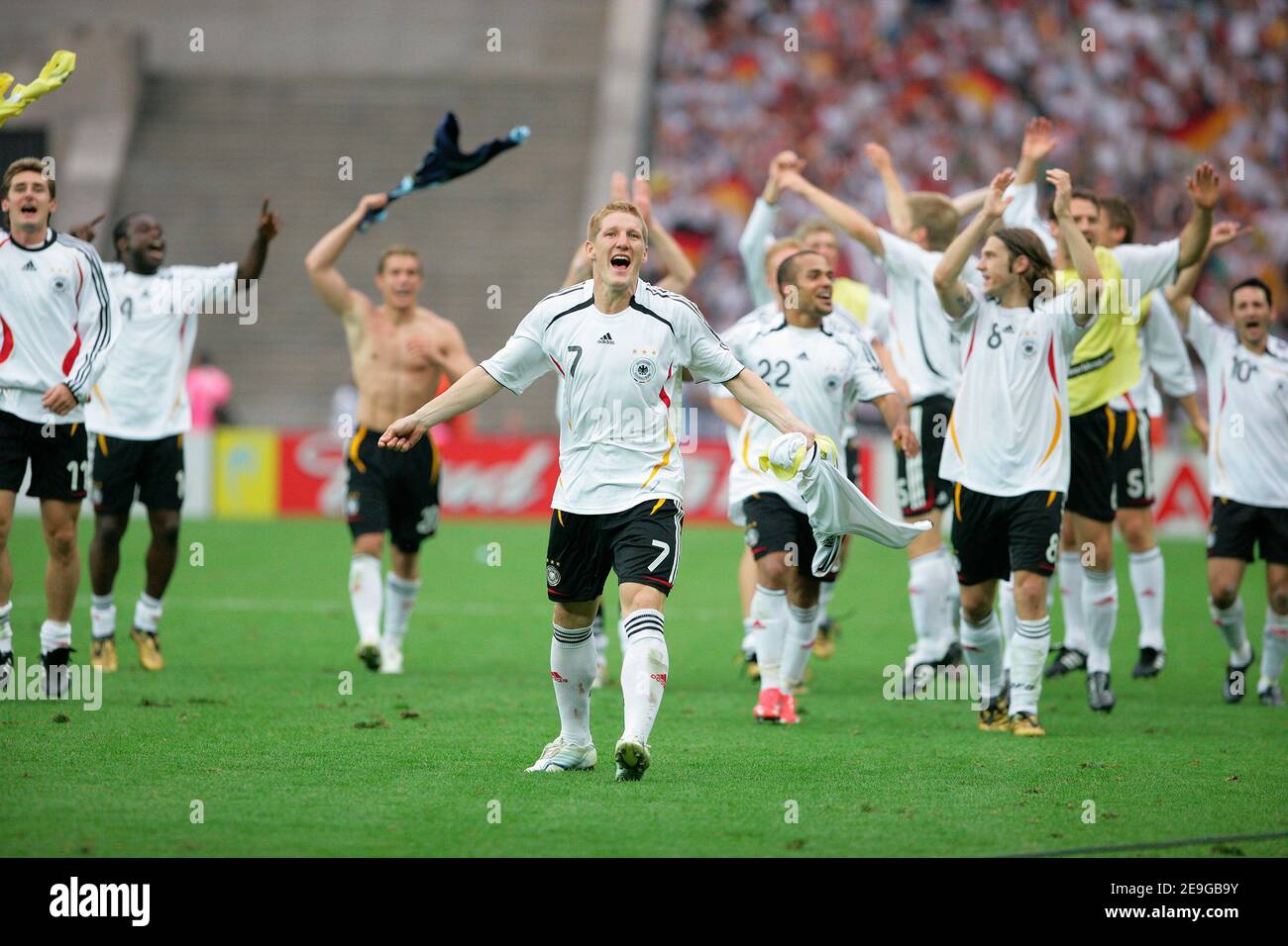 Germany's team celebrates the victory during the FIFA World Cup 2006 ...