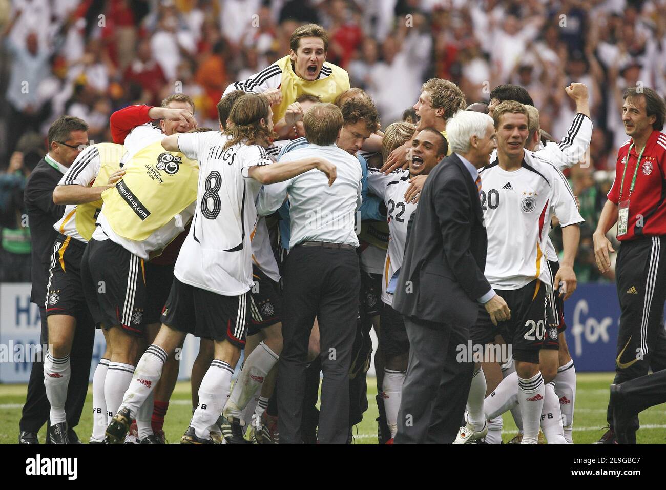 Germany's team celebrates the victory during the FIFA World Cup 2006 ...