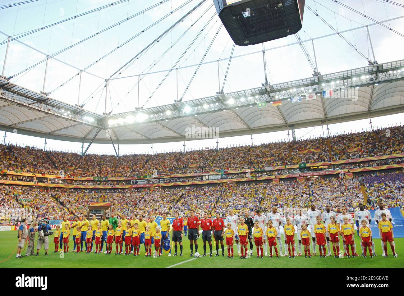 Brazil's and France's soccer team during the World Cup 2006, quater ...