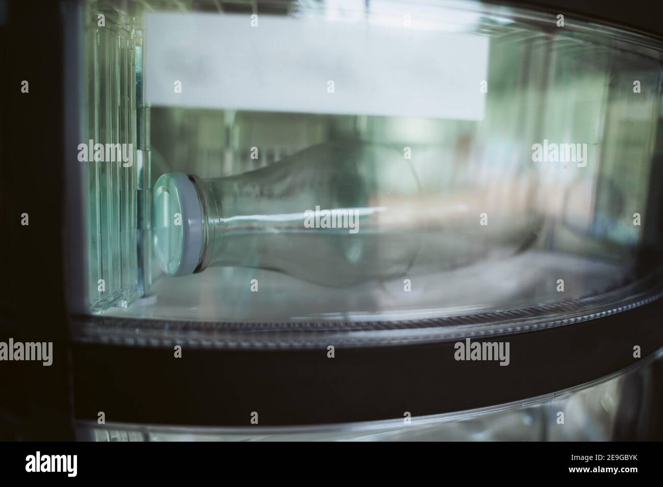 Filling A Vending Machine High Resolution Stock Photography and Images ...