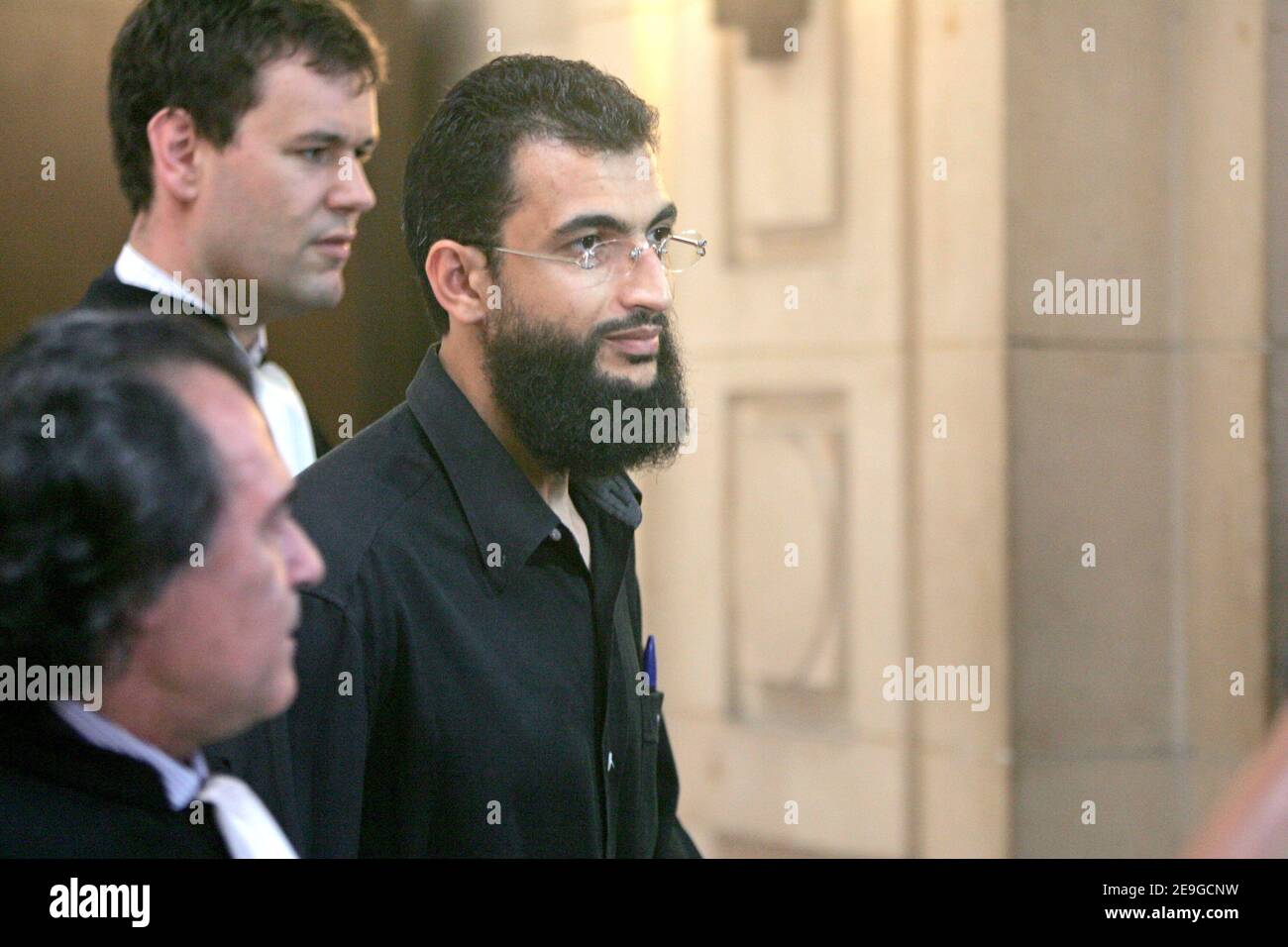 Go to jail french hi-res stock photography and images - Alamy