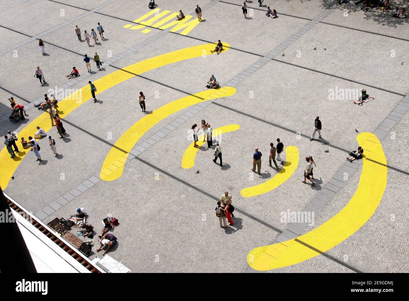 Bus informatique hi-res stock photography and images - Alamy