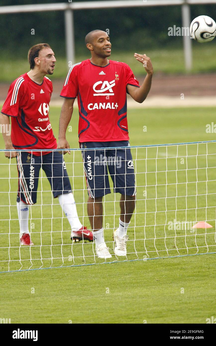 France's Franck Ribery and Thierry Henry during a last training session ...