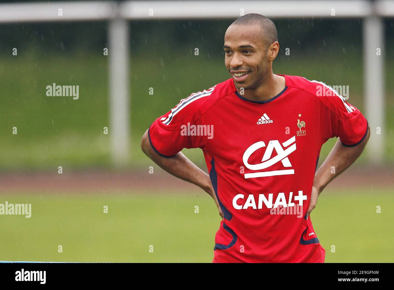 Thierry henry france training hi-res stock photography and images - Alamy