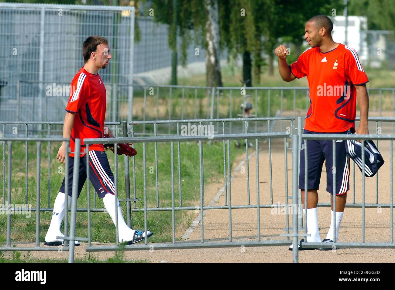 Thierry henry france training hi-res stock photography and images - Alamy