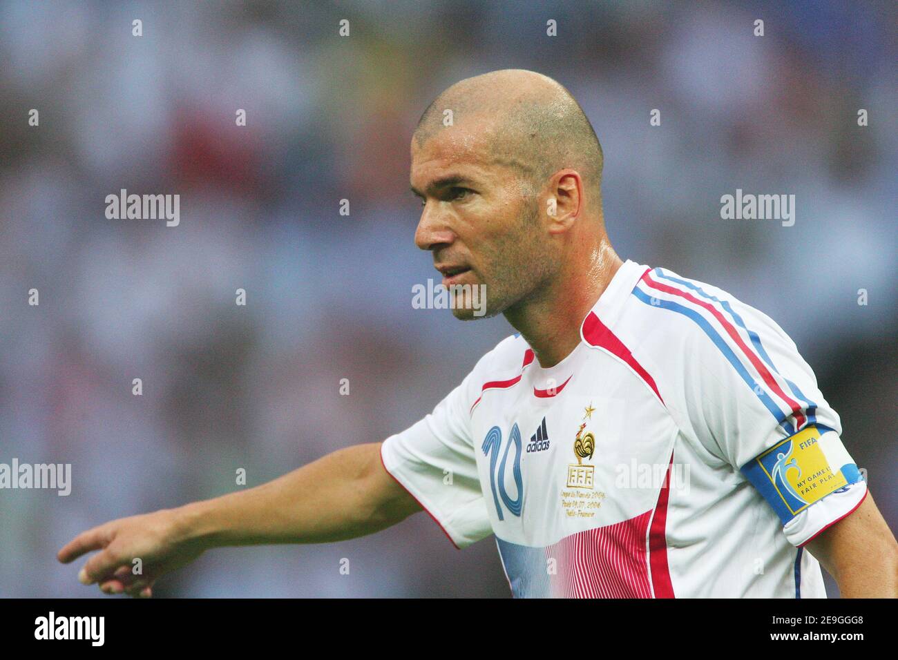 2006 world cup final olympiastadion hi-res stock photography and images ...
