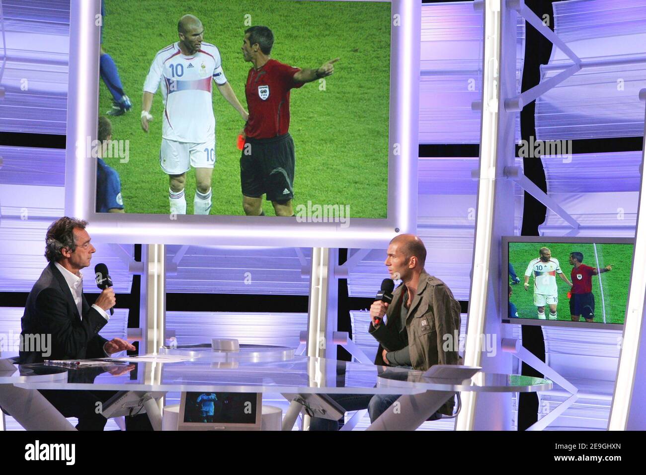 French football star Zinedine Zidane answers questions of Canal ...