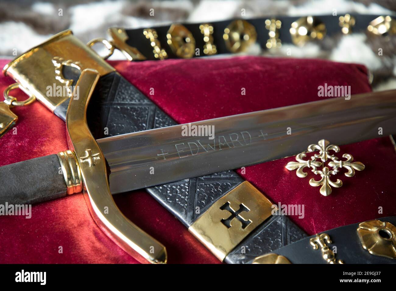 Royal sword of King Edward I of England Stock Photo - Alamy