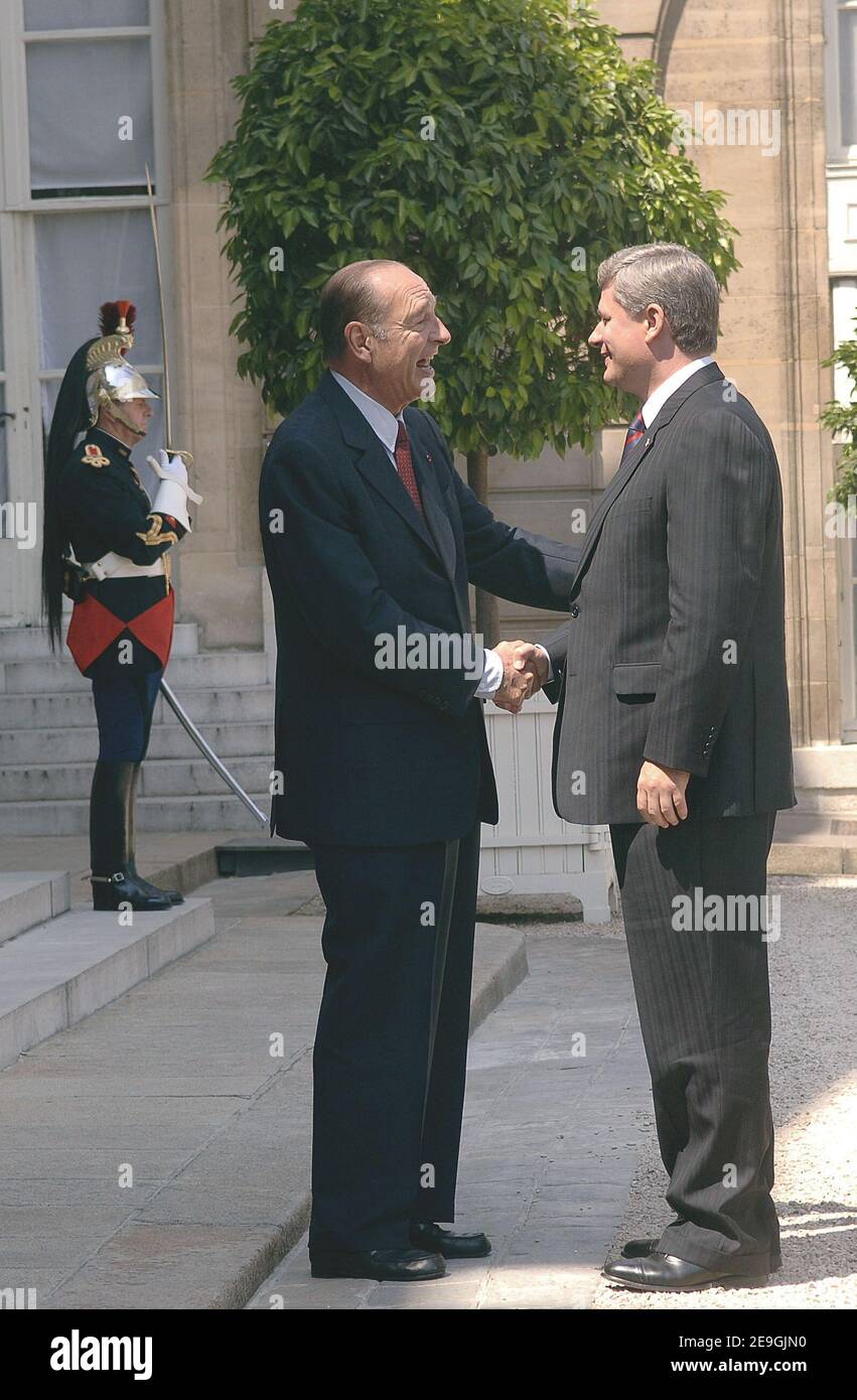 Stephen harper 2006 hi-res stock photography and images - Alamy