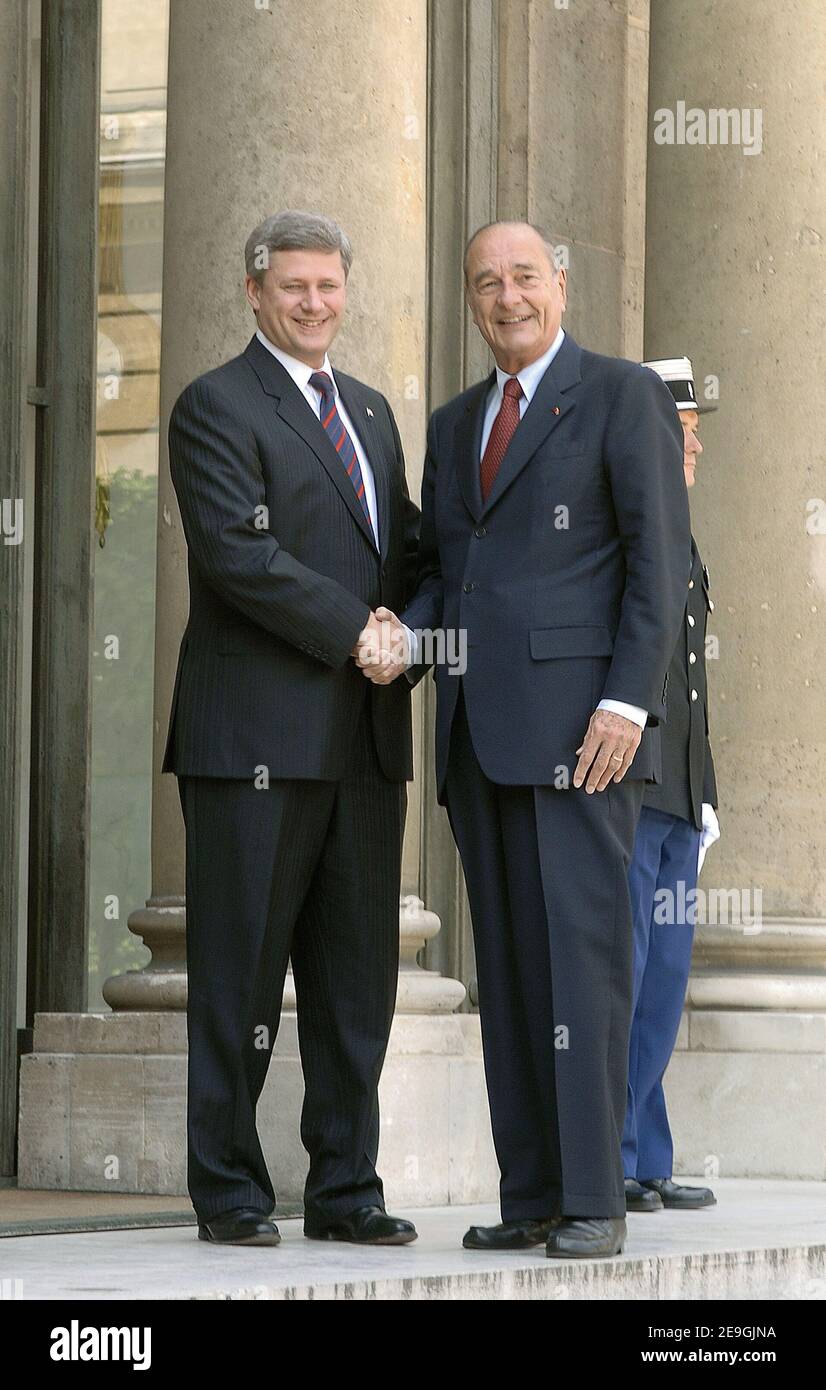 Stephen harper 2006 hi-res stock photography and images - Alamy