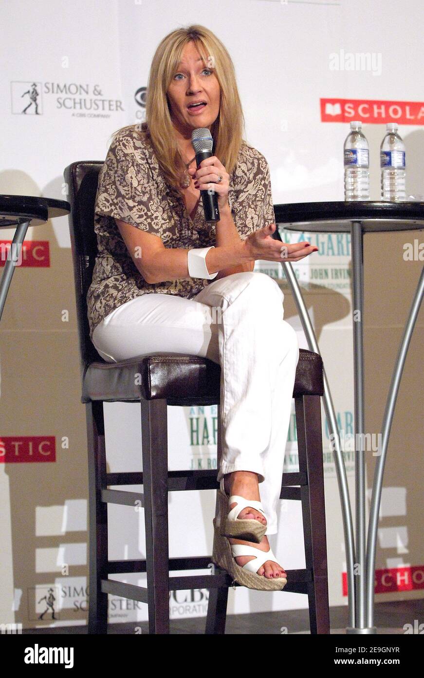 Joanne Kathleen Rowling High Resolution Stock Photography and Images ...