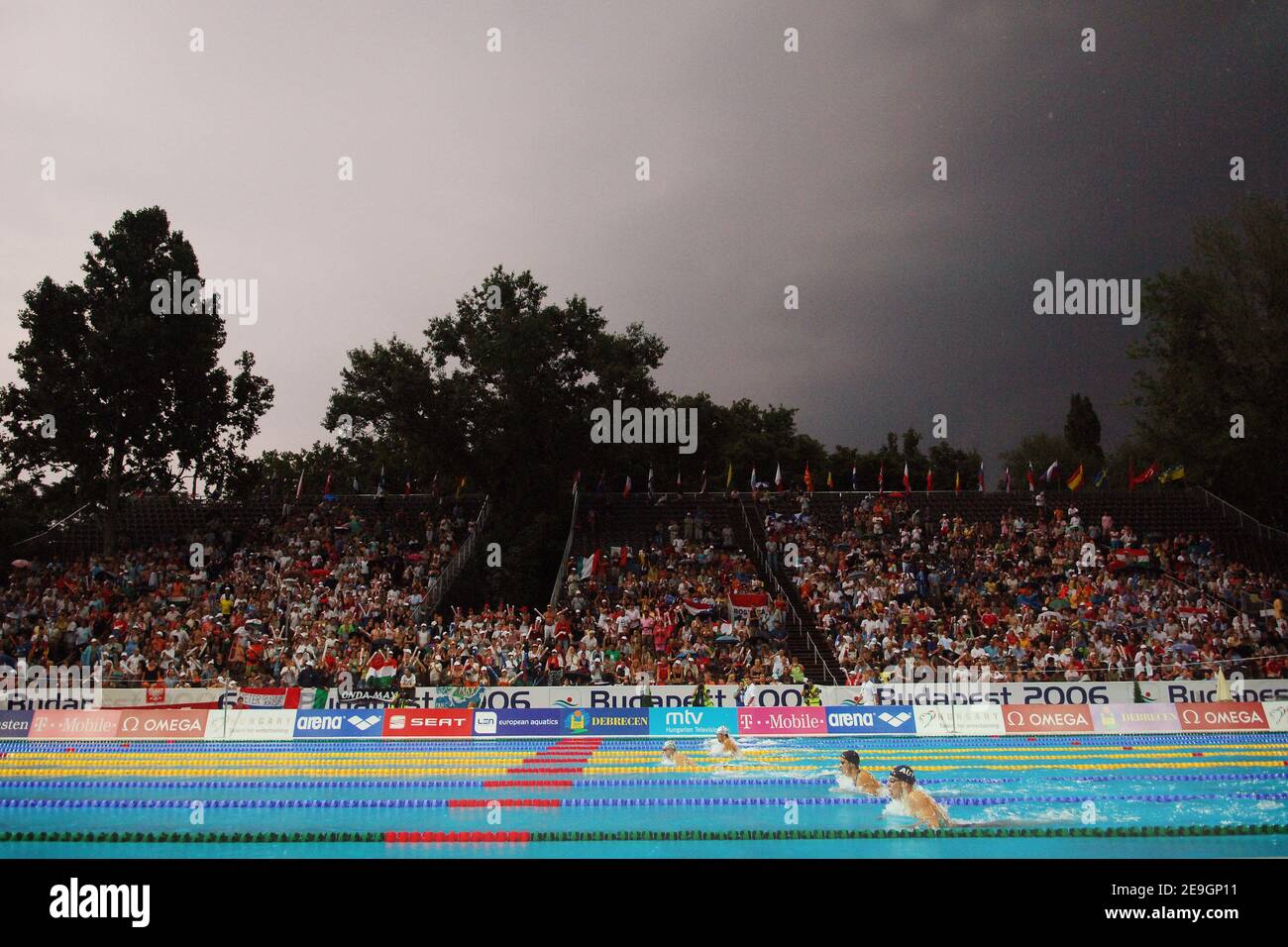 Atmosphere during the european swimming championships in Budapest ...