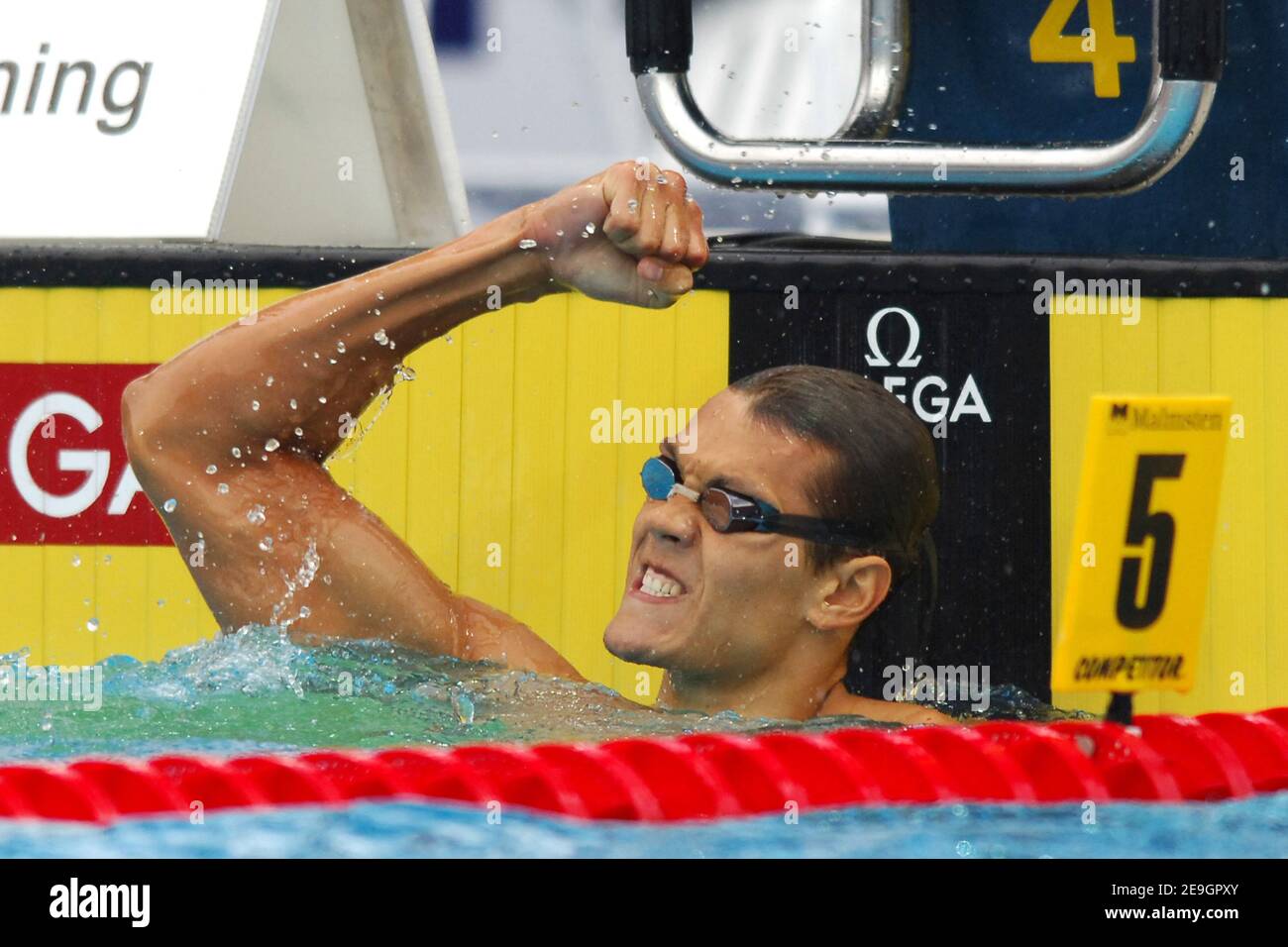 Russia's Arkady Vyatchanin wins gold on men's 200 meters backstroke ...