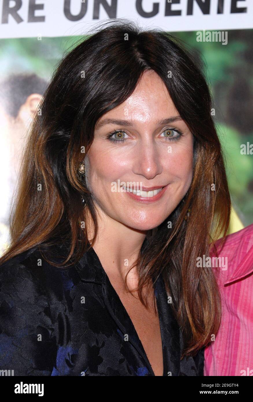 Cast member Elsa Zylberstein poses as she arrives at the 'J'invente ... Cast member Elsa Zylberstein poses as she arrives at the 'J'invente ...