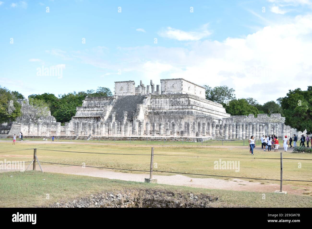 Maya warriors hi-res stock photography and images - Alamy