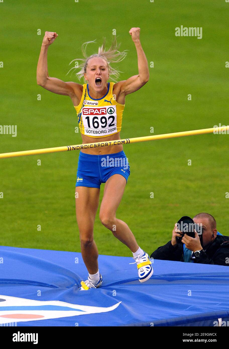 Sweden high jump womens hi-res stock photography and images - Alamy