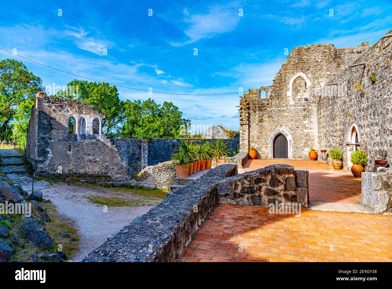 Castelo de leiria hi-res stock photography and images - Alamy