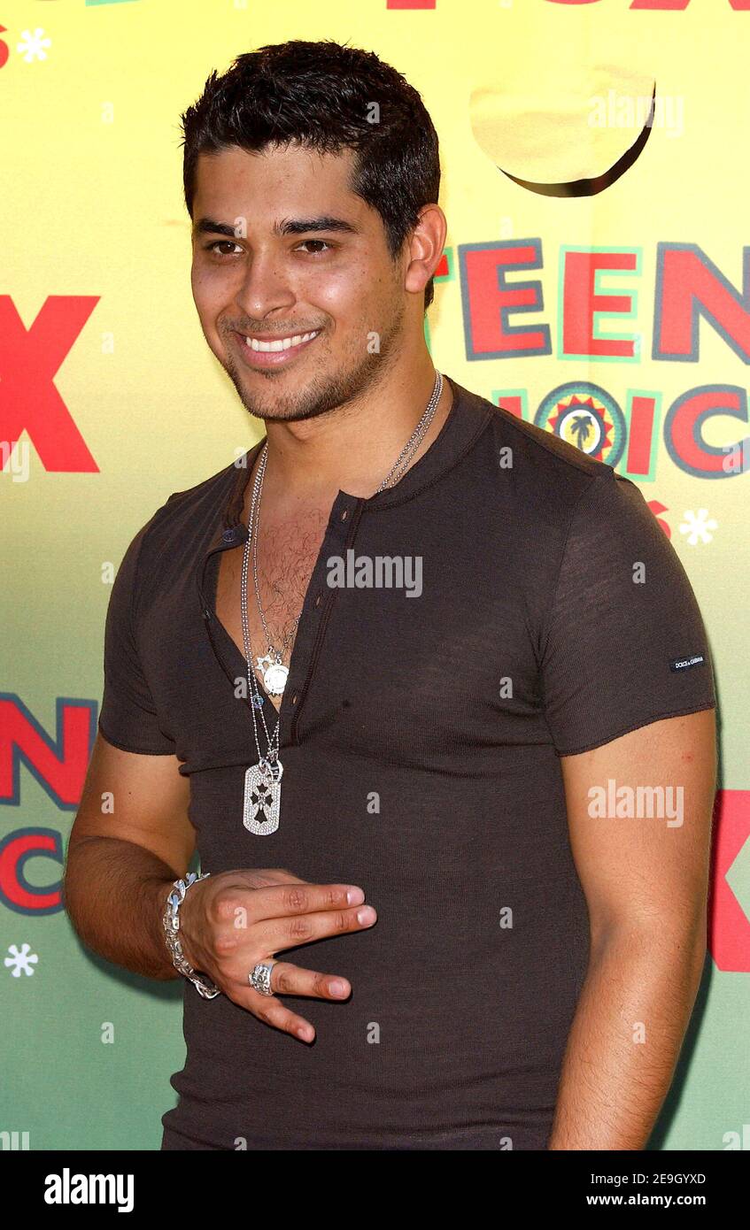 Wilmer Valderrama attends the 2006 Teen Choice Awards at the Gibson ...