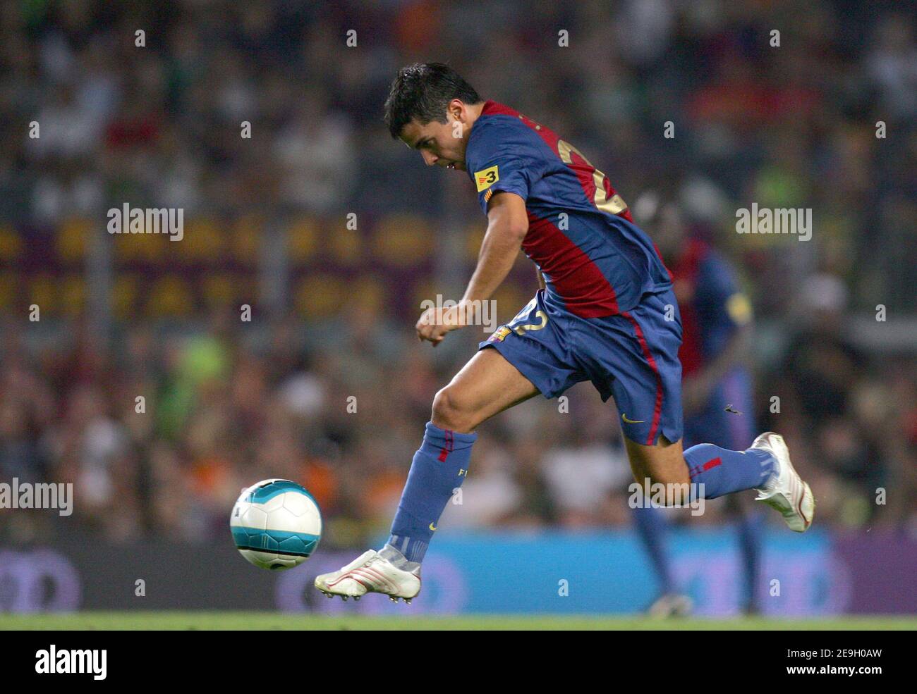 Javier saviola barcelona hi-res stock photography and images - Alamy