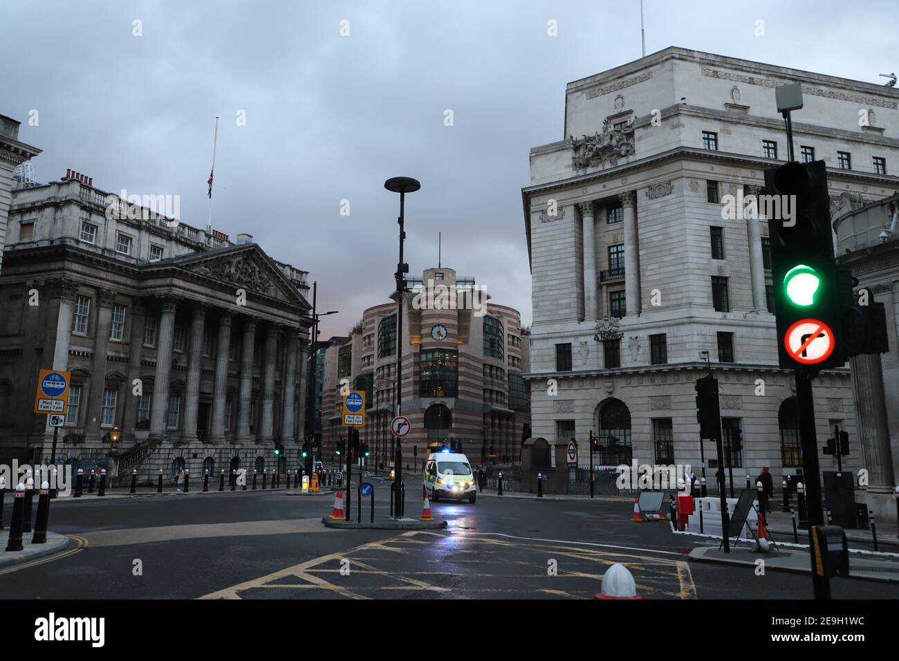City of London in lockdown Stock Photo - Alamy