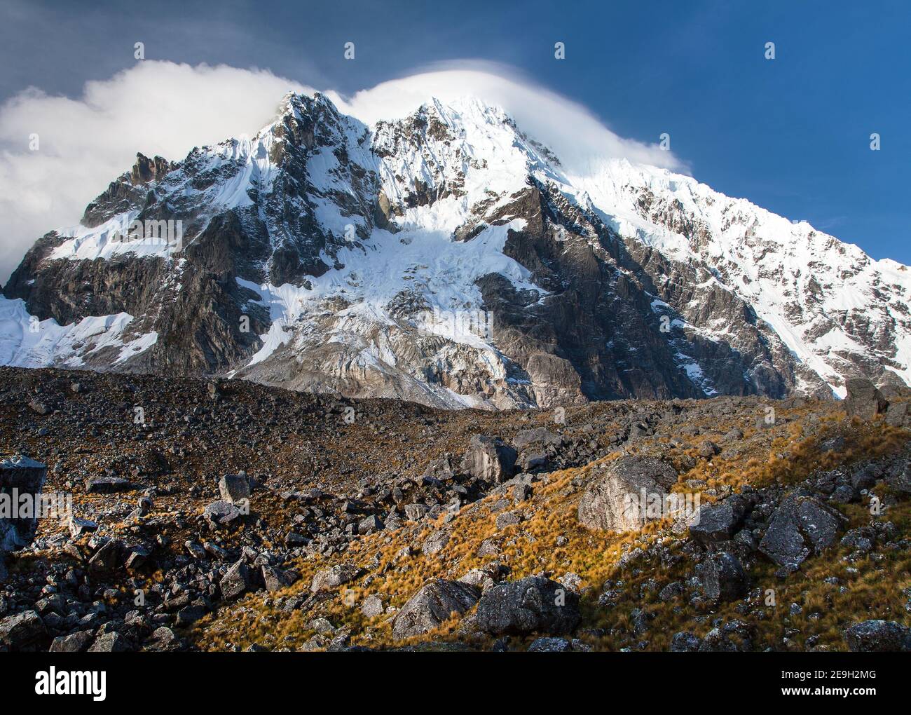 Salcantay peak hi-res stock photography and images - Alamy