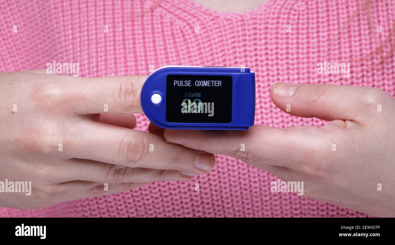 Oximetry test hi-res stock photography and images - Alamy