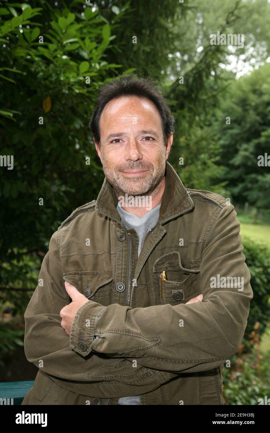 Marc levy hi-res stock photography and images - Alamy