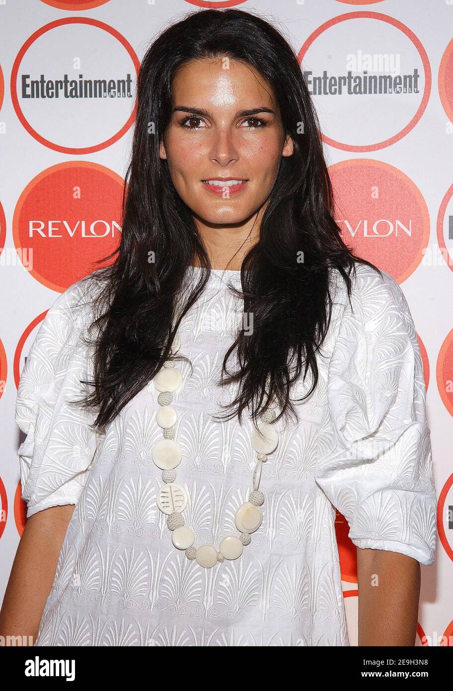 Angie Harmon attends the Entertainment Weekly Magazine 4th Annual Pre ...