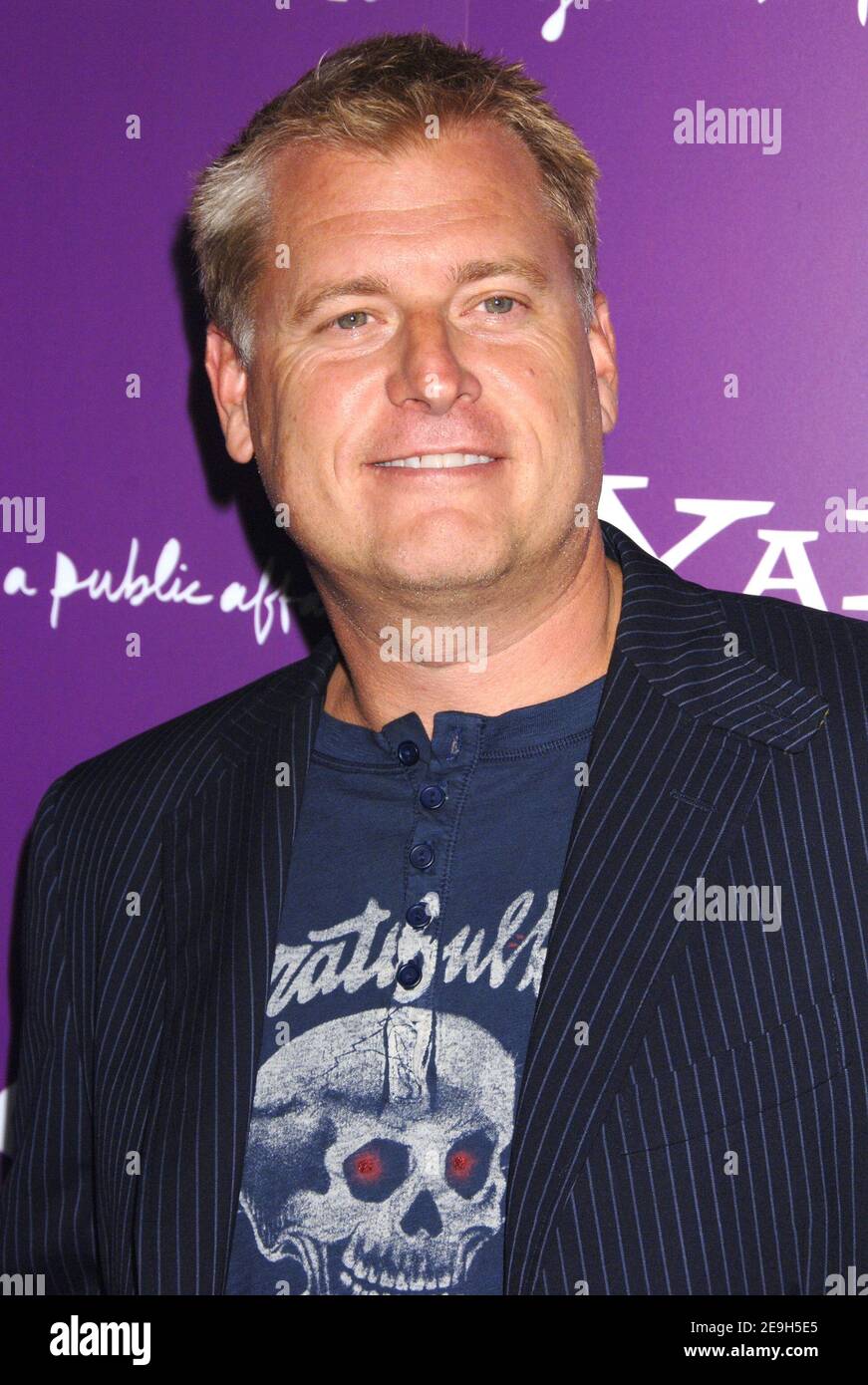 "Joe Simpson, wearing Vintage, attends the Yahoo! and Jessica Simpson ...