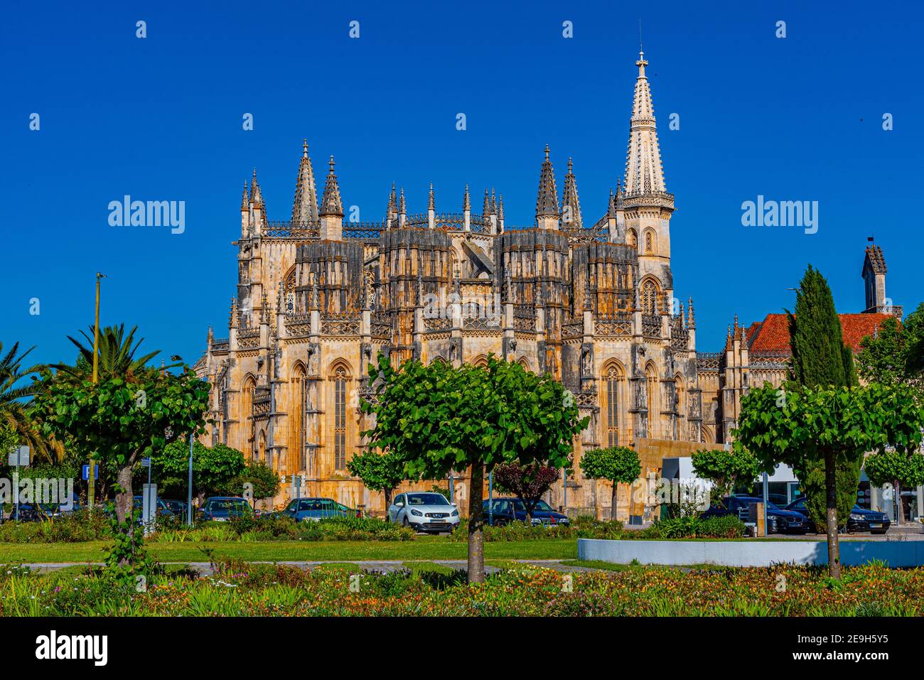 Batalha monastery masterpiece gothic architecture hi-res stock ...