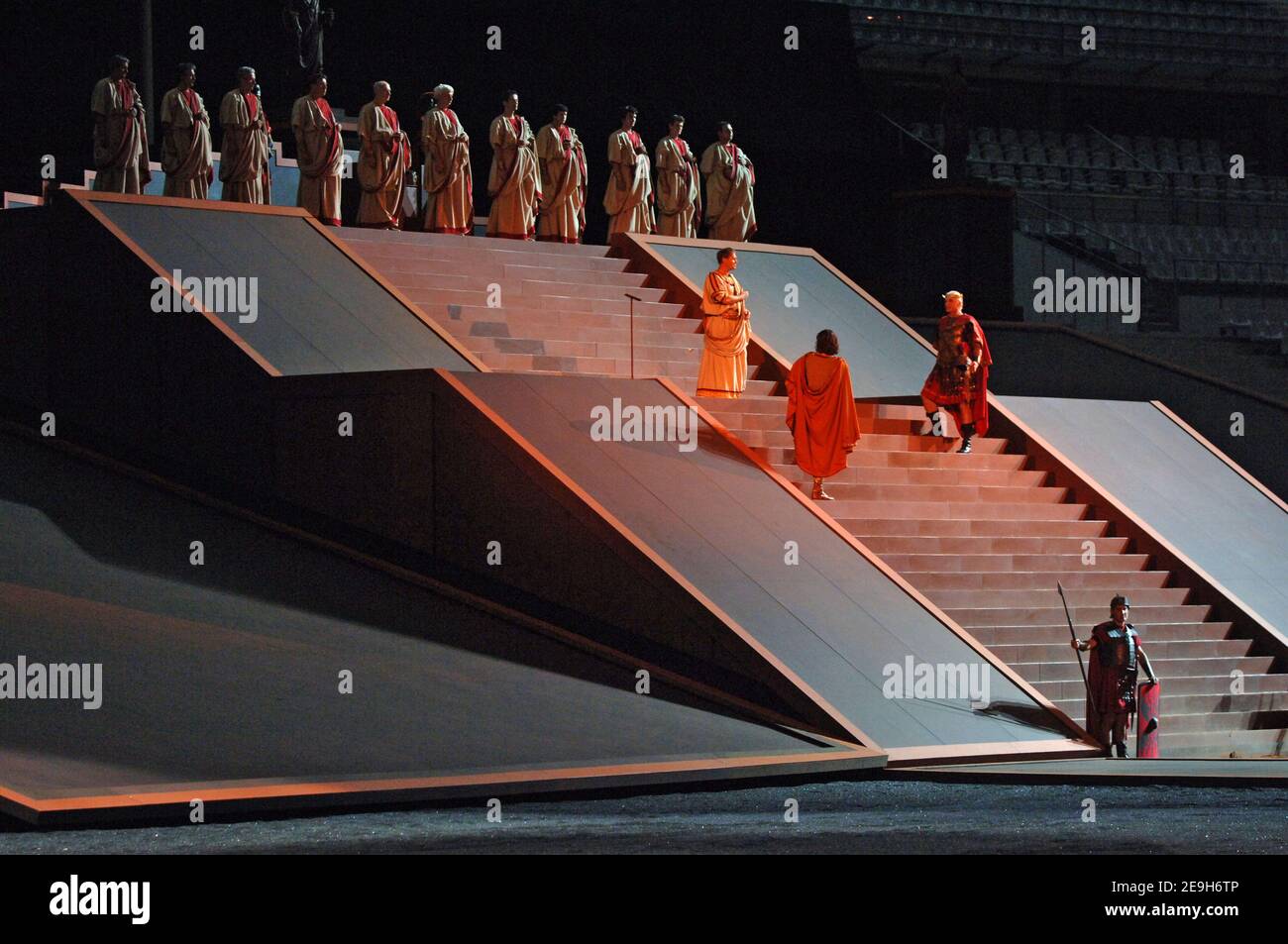 Exclusive. Christophe Heraut (backside) as Ben-Hur, Gil Geisweiller (l ...