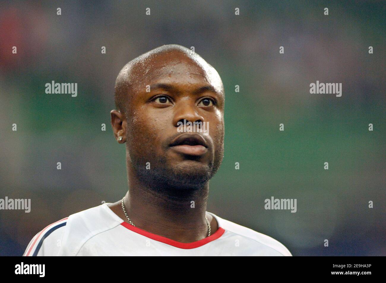 William stand portrait hi-res stock photography and images - Alamy