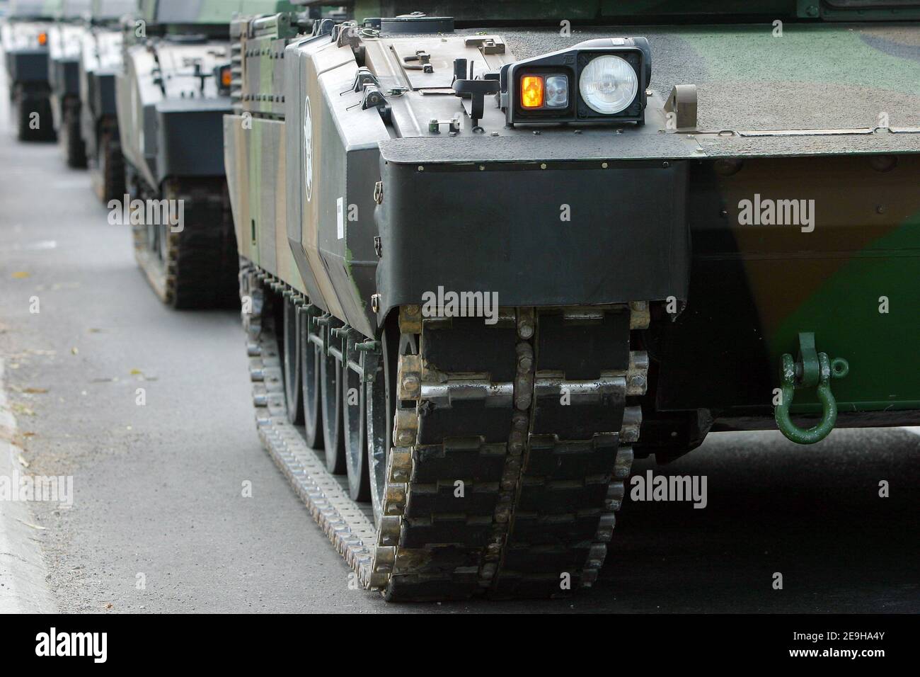 French tank draw hi-res stock photography and images - Alamy