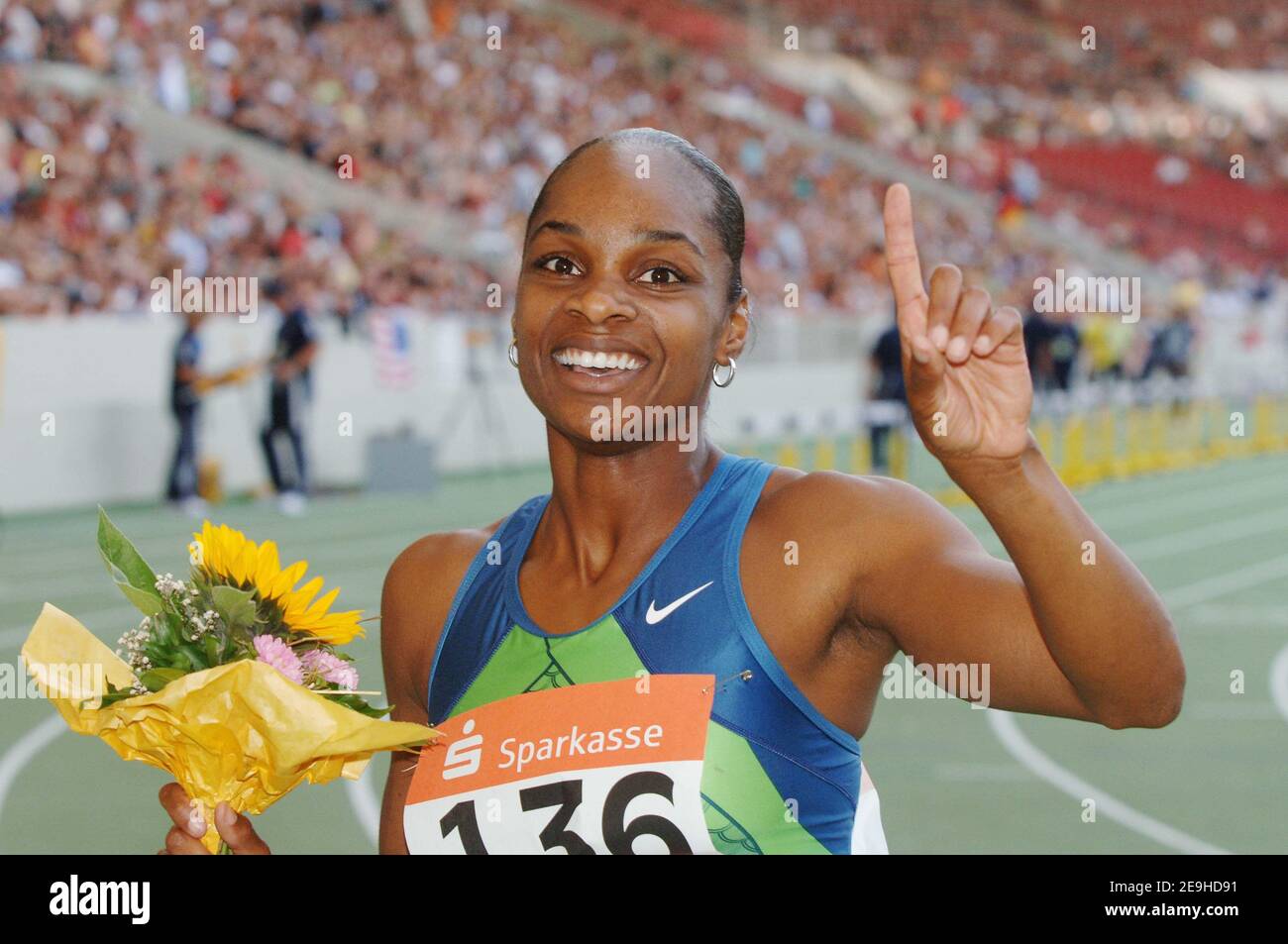 USA's Michelle perry celebrates on 100 meters hurdles women during the ...