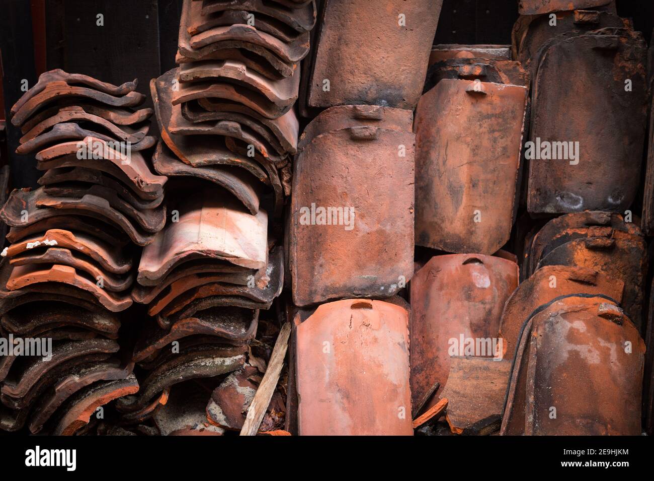 Pile of roof tiles hi-res stock photography and images - Alamy