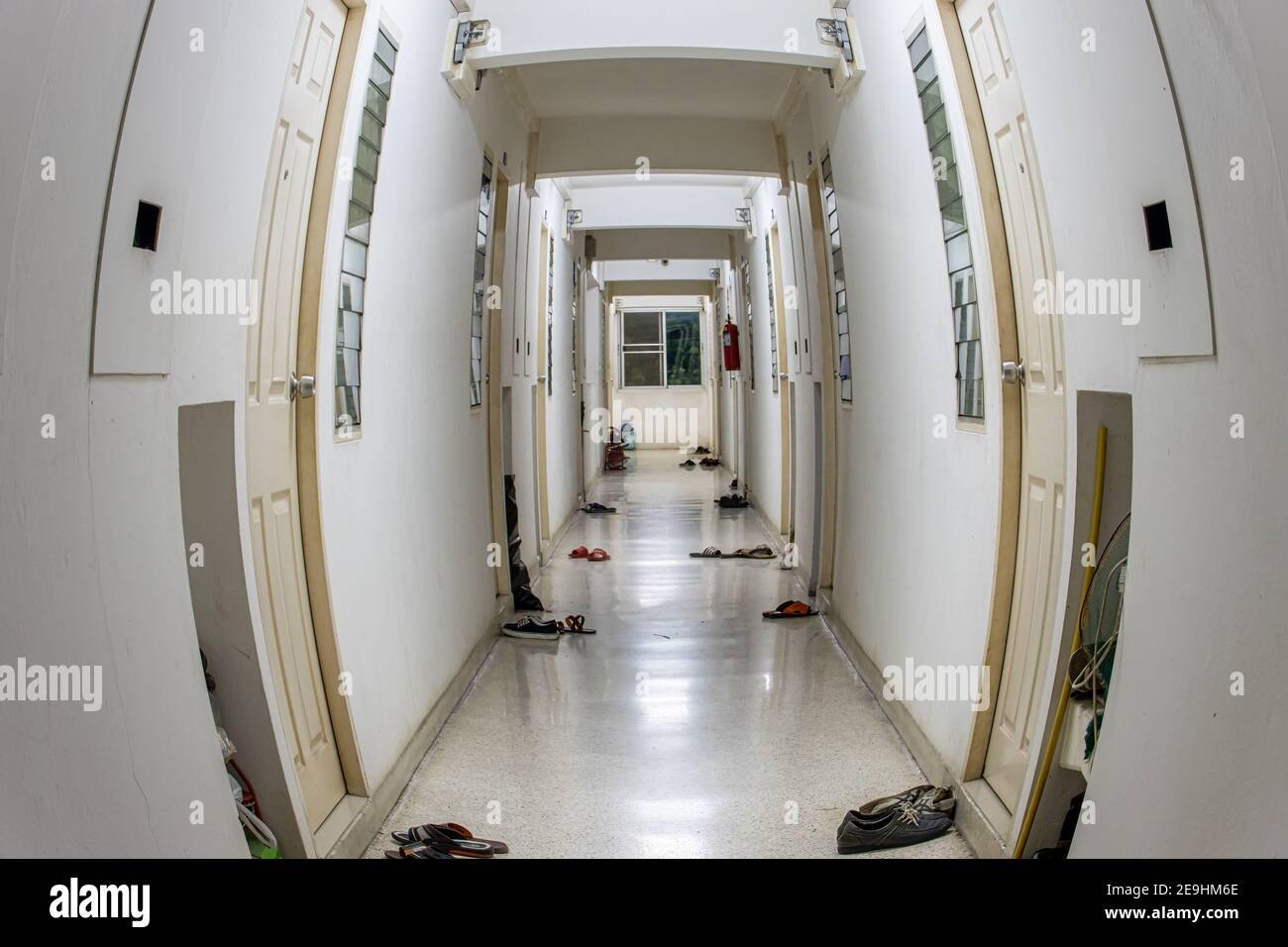 House hallway corridor doors hi-res stock photography and images - Alamy