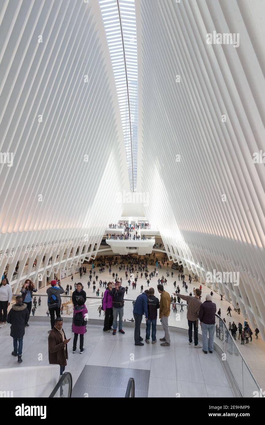 New York City, NY, USA Santiago Calatrava's World Trade Center Oculus ...