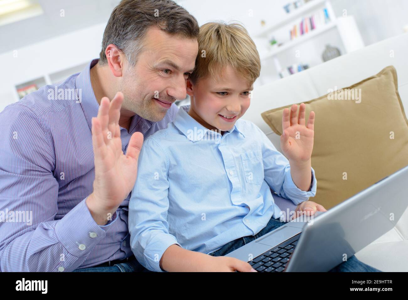 Webcam computer child hi-res stock photography and images - Alamy