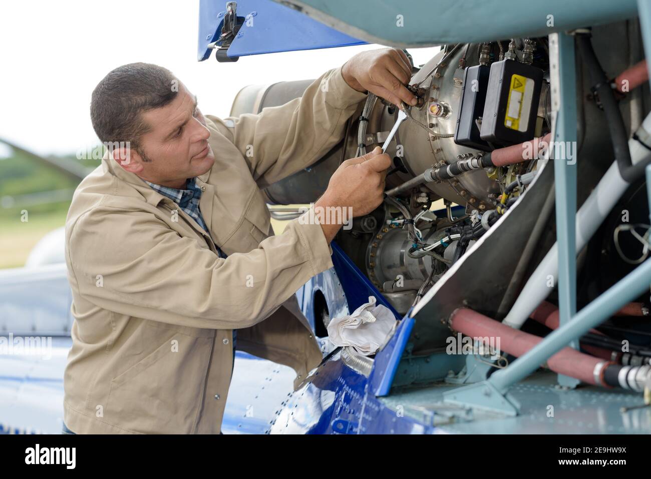 Aircraft maintenance engineer checks hi-res stock photography and ...