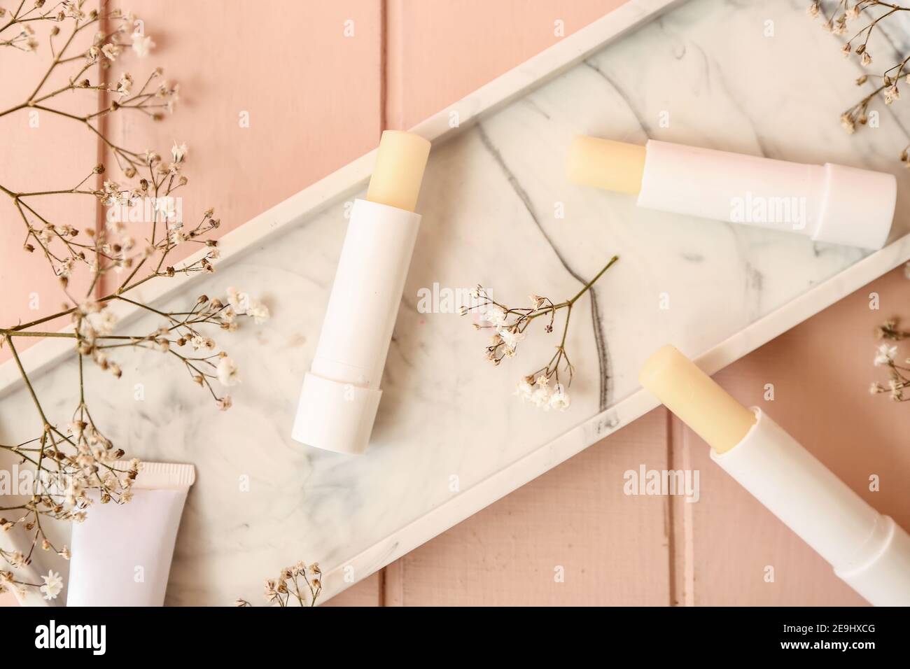 Wooden lip plate hi-res stock photography and images - Alamy