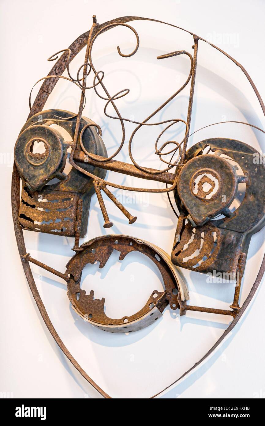 Birmingham Alabama,1st Avenue Young & Vann building,folk art exhibit ...