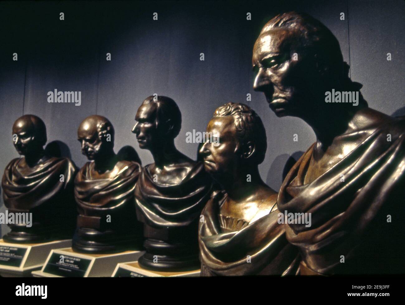 Small museum exhibit hi-res stock photography and images - Alamy