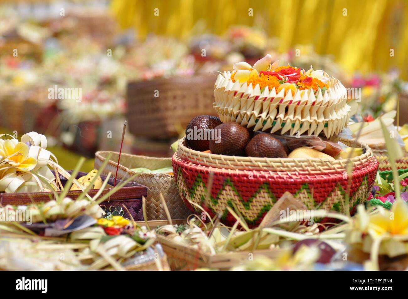 Offerings at the Nyepi ceremony of Indonesian Hindus Stock Photo - Alamy