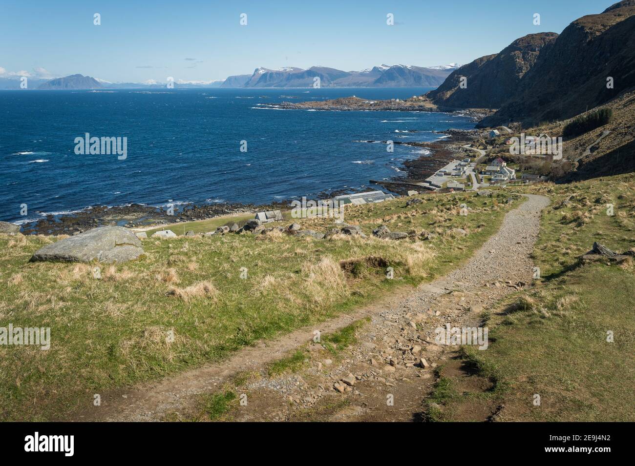 Sloping foreshore hi-res stock photography and images - Alamy