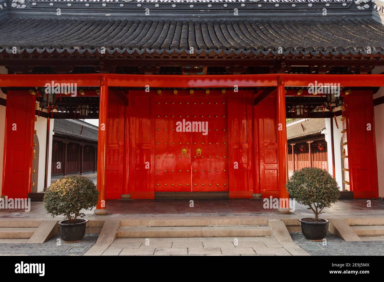 Traditional Chinese red gate to Confucian temple in Shanghai Stock ...
