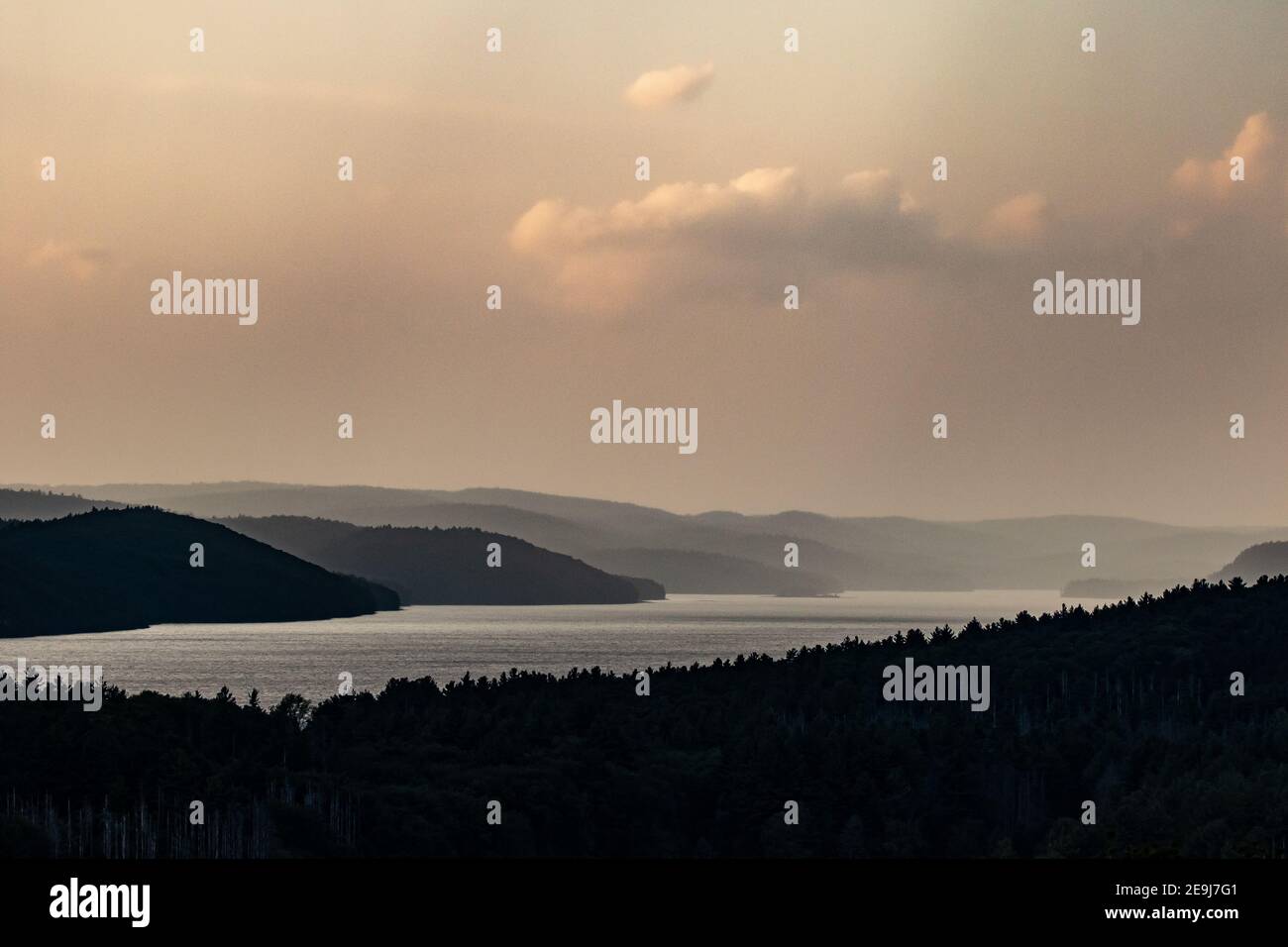 Water from reservoir hi-res stock photography and images - Alamy