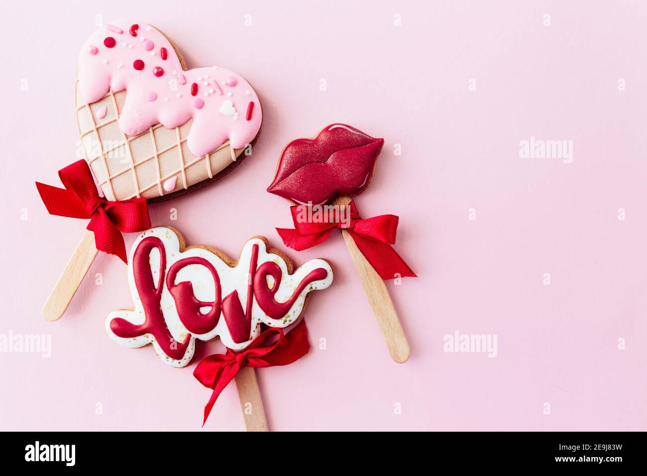 Gingerbread cookies love, lips, heart ice cream. Valentine card. Pink ...