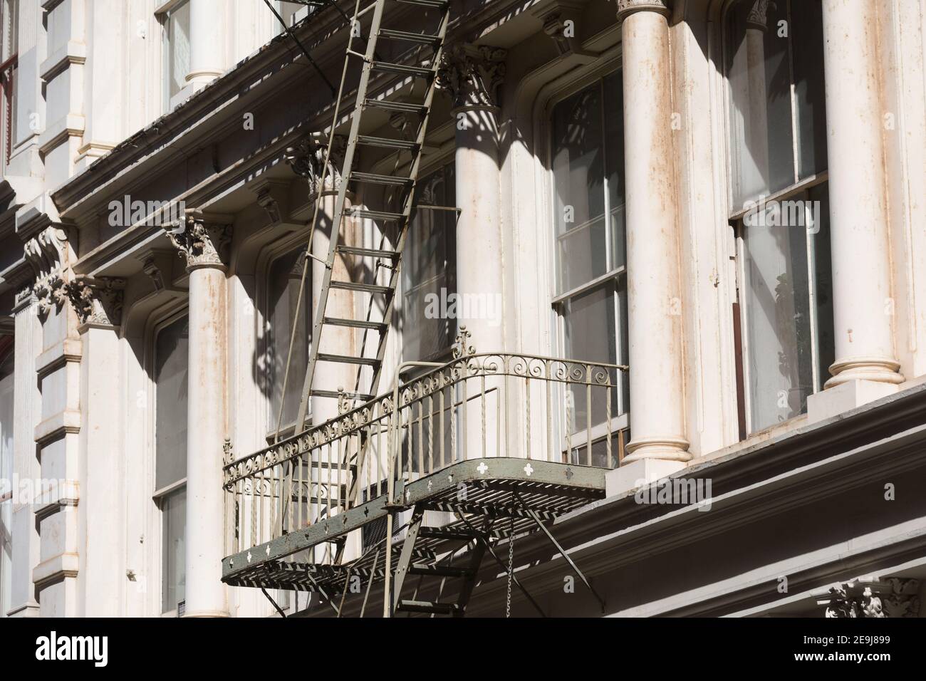 New York City, NY USA Most of these cast-iron facades in SoHo were ...