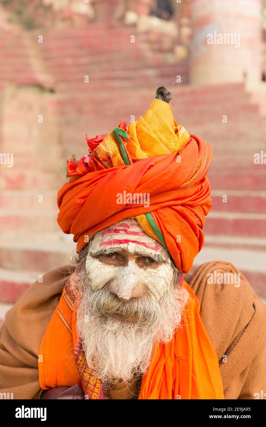 Portrait of a Holy Man or Yogi, also know as Sadhu Stock Photo - Alamy