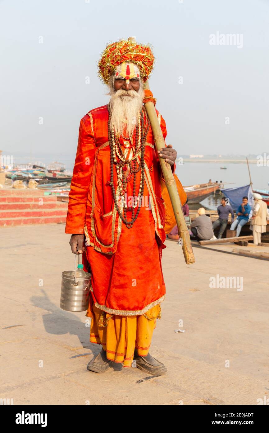 Portrait of a Holy Man or Yogi, also know as Sadhu Stock Photo - Alamy
